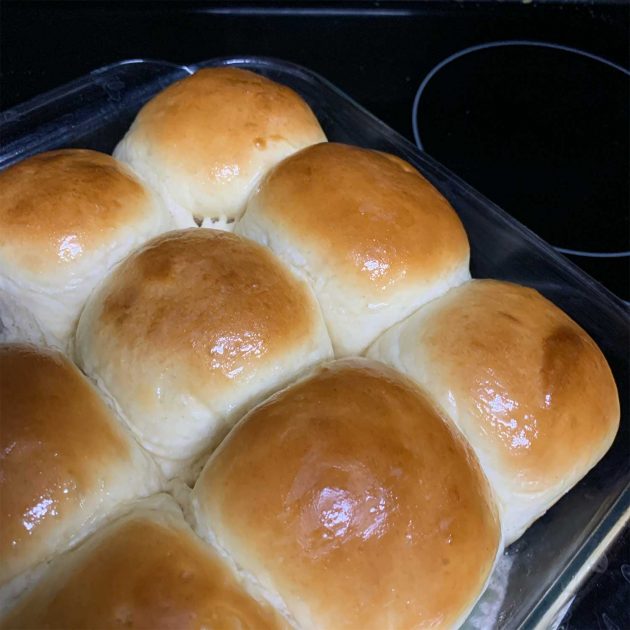 30 Minute Easy Big Fat Rolls