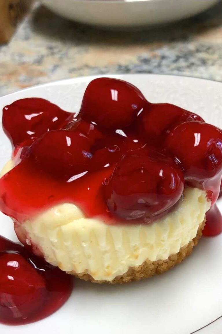Mini Cherry Cheesecake